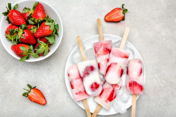 Paletas heladas de yogurt con frutas, perfectas para el calor - Animal ... Paletas heladas de yogurt con frutas, perfectas para el calor - Animal ...